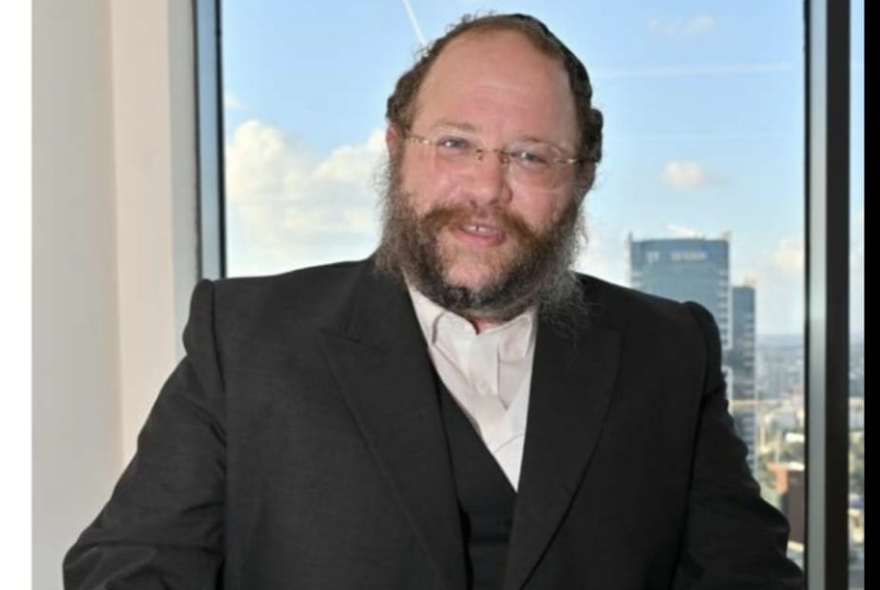 איך 'הפראייר' של הבניין יצא ממנו הכי עשיר? • היועץ בשיעור קצר על נדל"ן ...