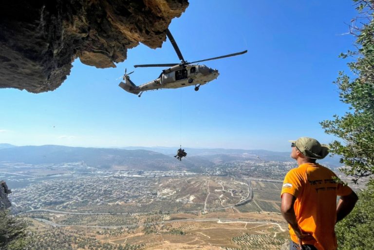 המפכ"ל הכריז: יחידת החילוץ 'גליל-כרמל' היא היחידה המצטיינת במשטרת-ישראל ...